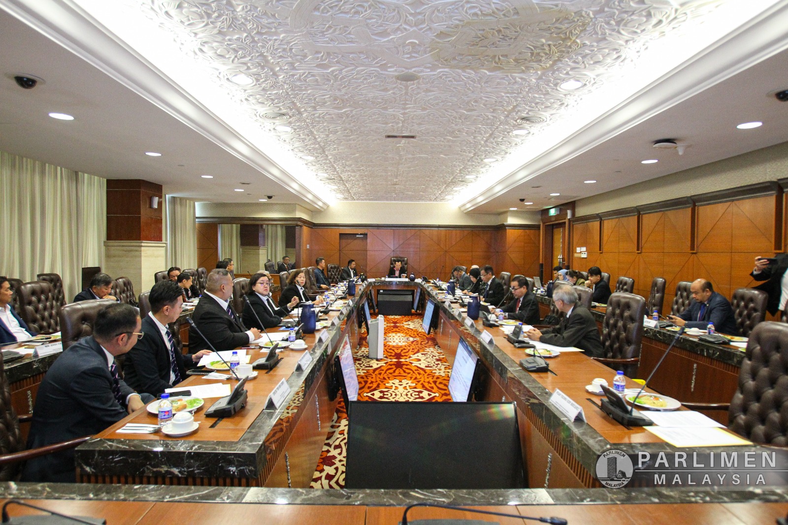 EMPTA brings industry issues to Parliament - EMPTA